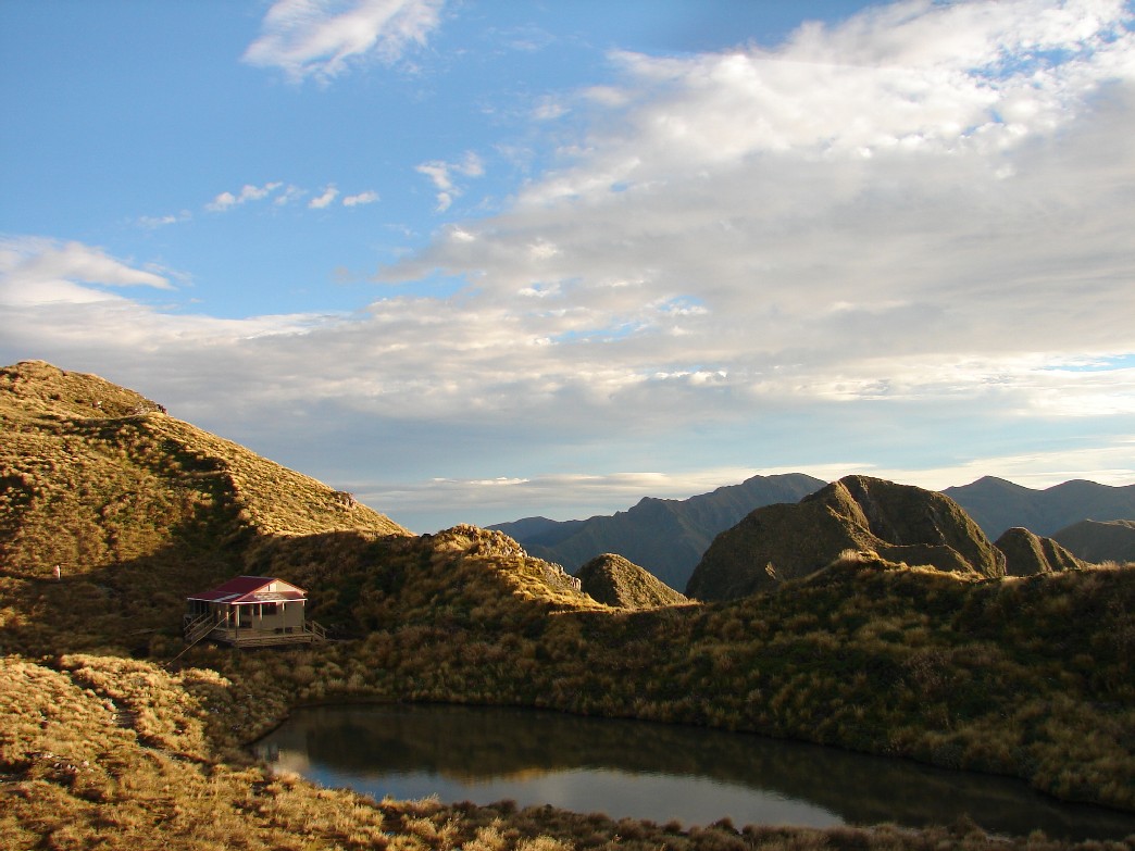 Tips for staying in DOC huts | Conservation blog